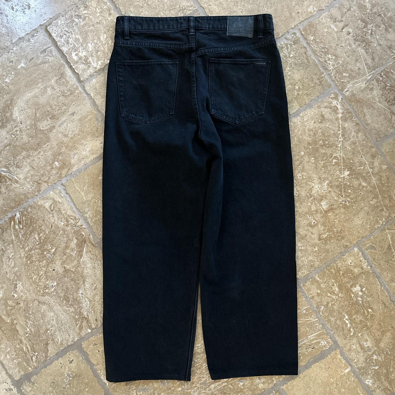 volcom billow baggy skater jeans 32x30 on... - Depop