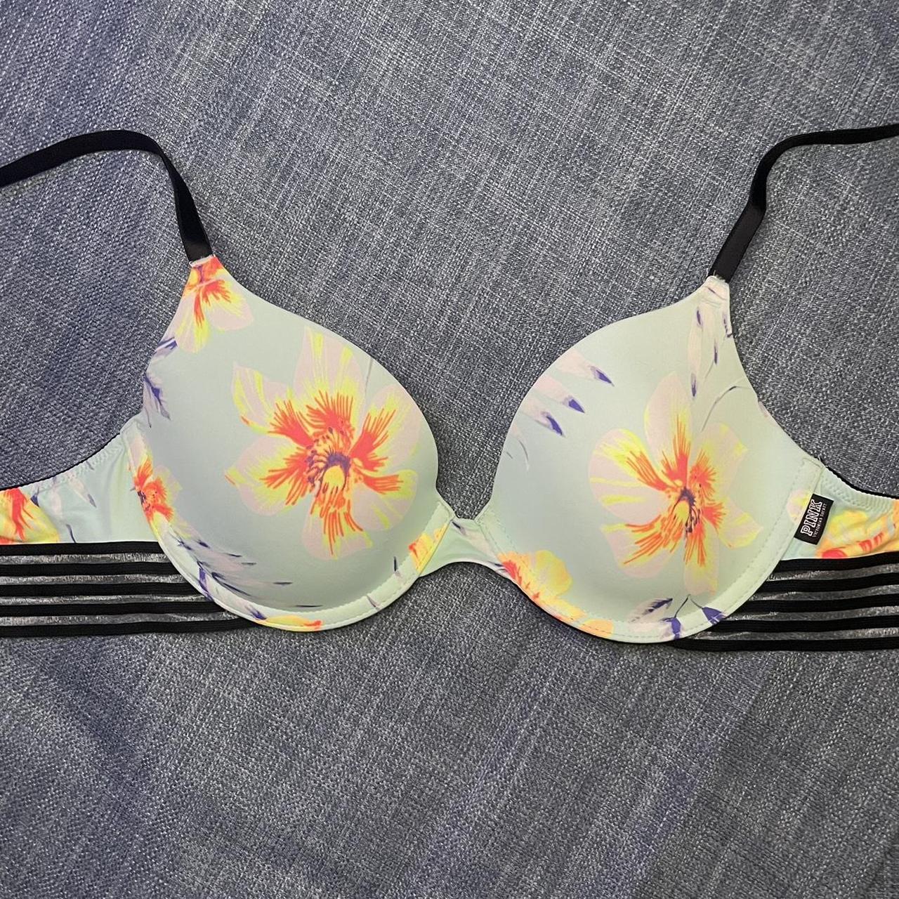 PINK bra with mesh stripe details Only worn a few... - Depop