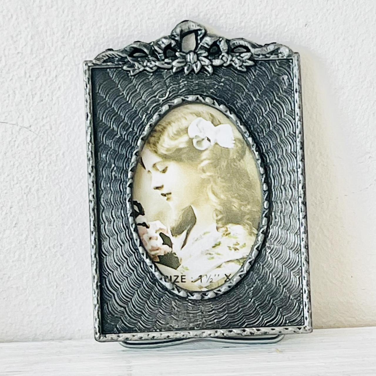 3 mini metal picture frames A lovey set of 3... - Depop