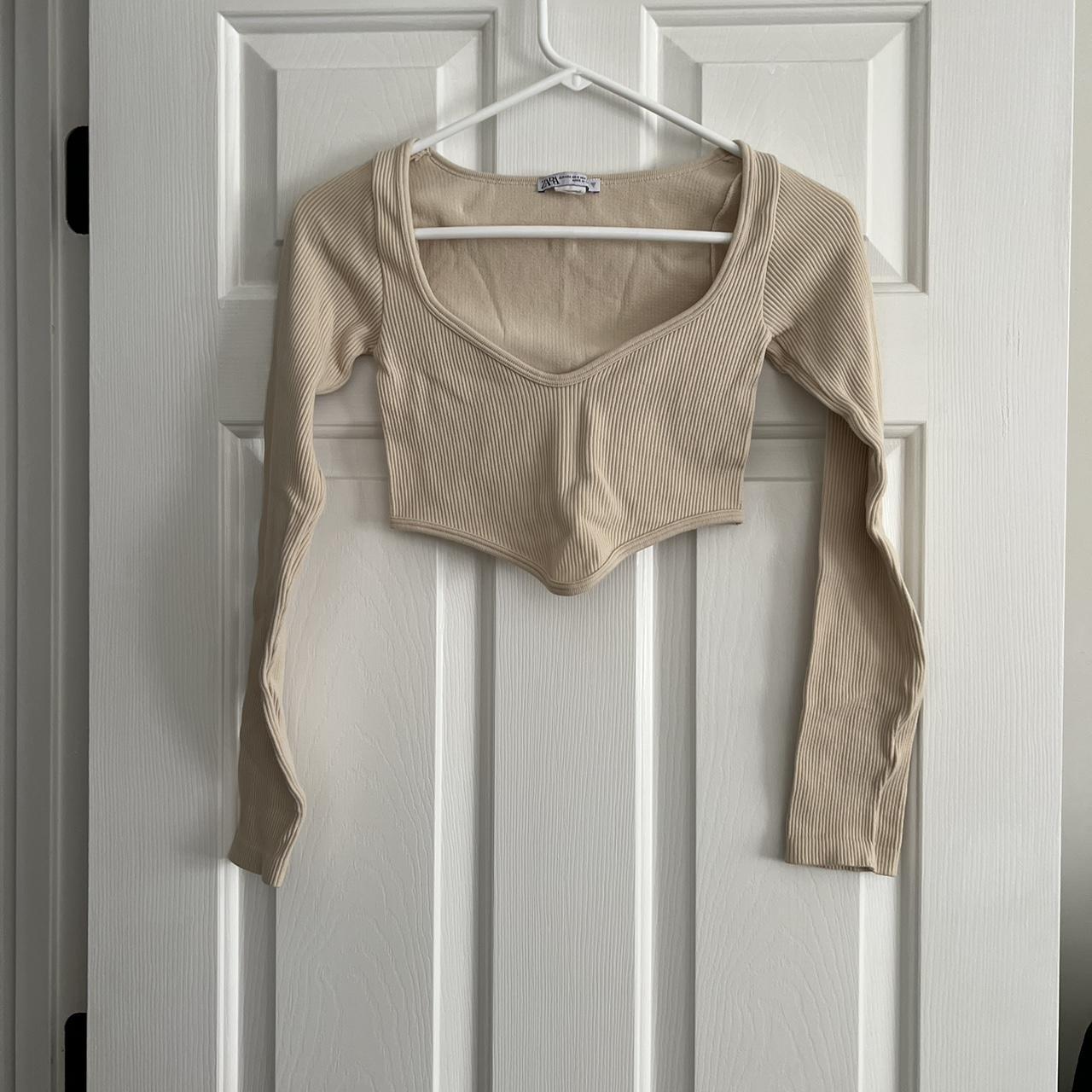 Zara cropped long sleeve top only worn once Super... - Depop