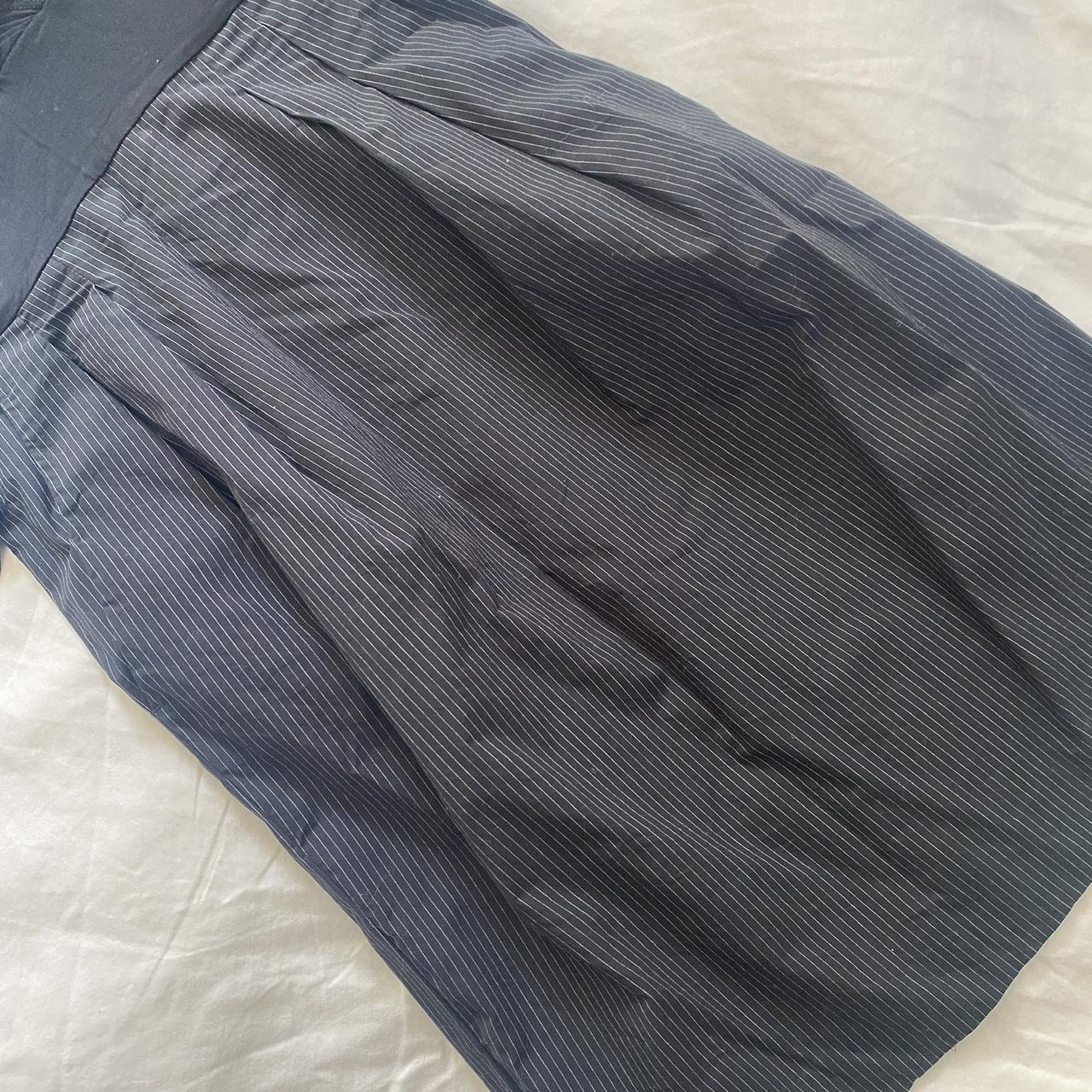 DKNY Y2k pinstripe dress. Super soft bodice and... - Depop