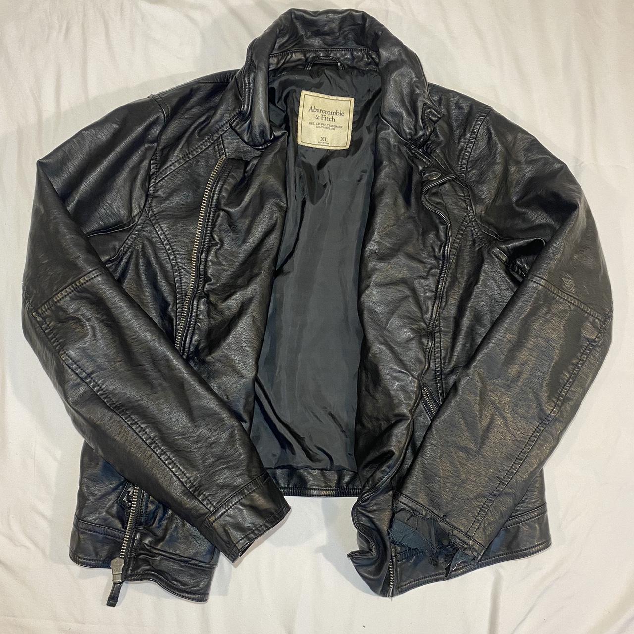 Abercrombie & Fitch Men's Black Jacket | Depop