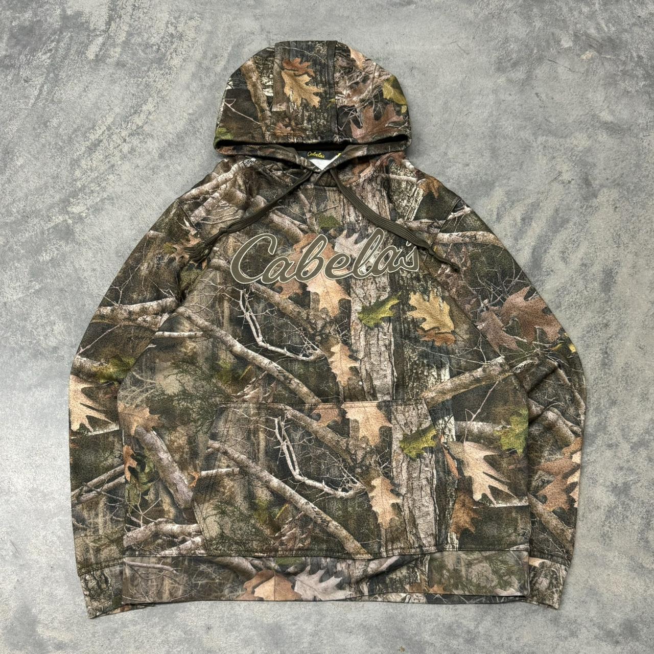 Real Tree Camo Hoodie Large 28 x 24 Condition... - Depop