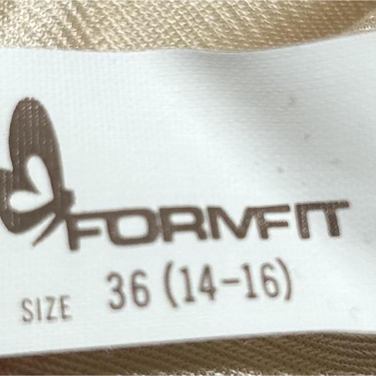 Formfit Vintage Rogers Camisole Top Ivory Lace Size... - Depop