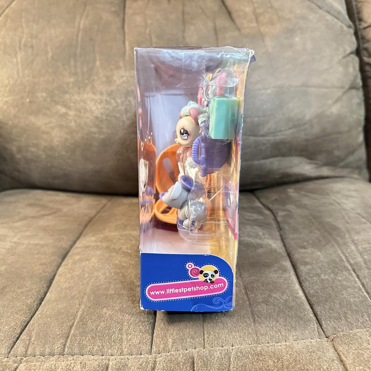 Littlest Pet Shop LPS NIB Caring Clinic Set 1326... | Depop