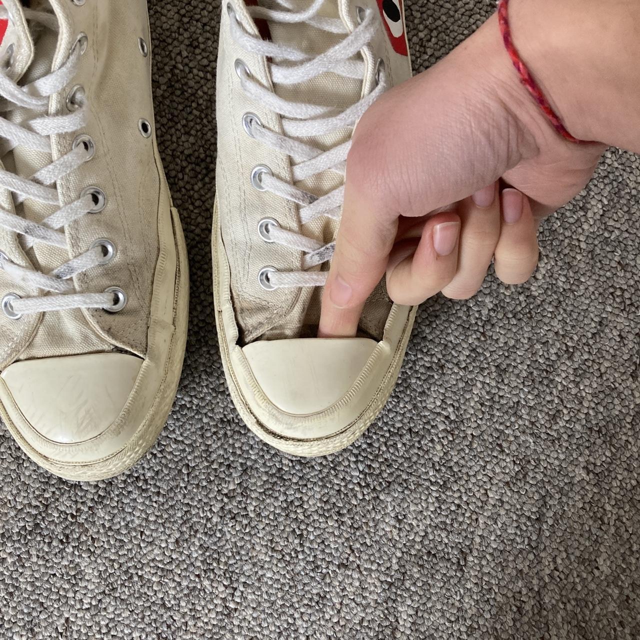 Converse Men's Cream and Red Trainers | Depop