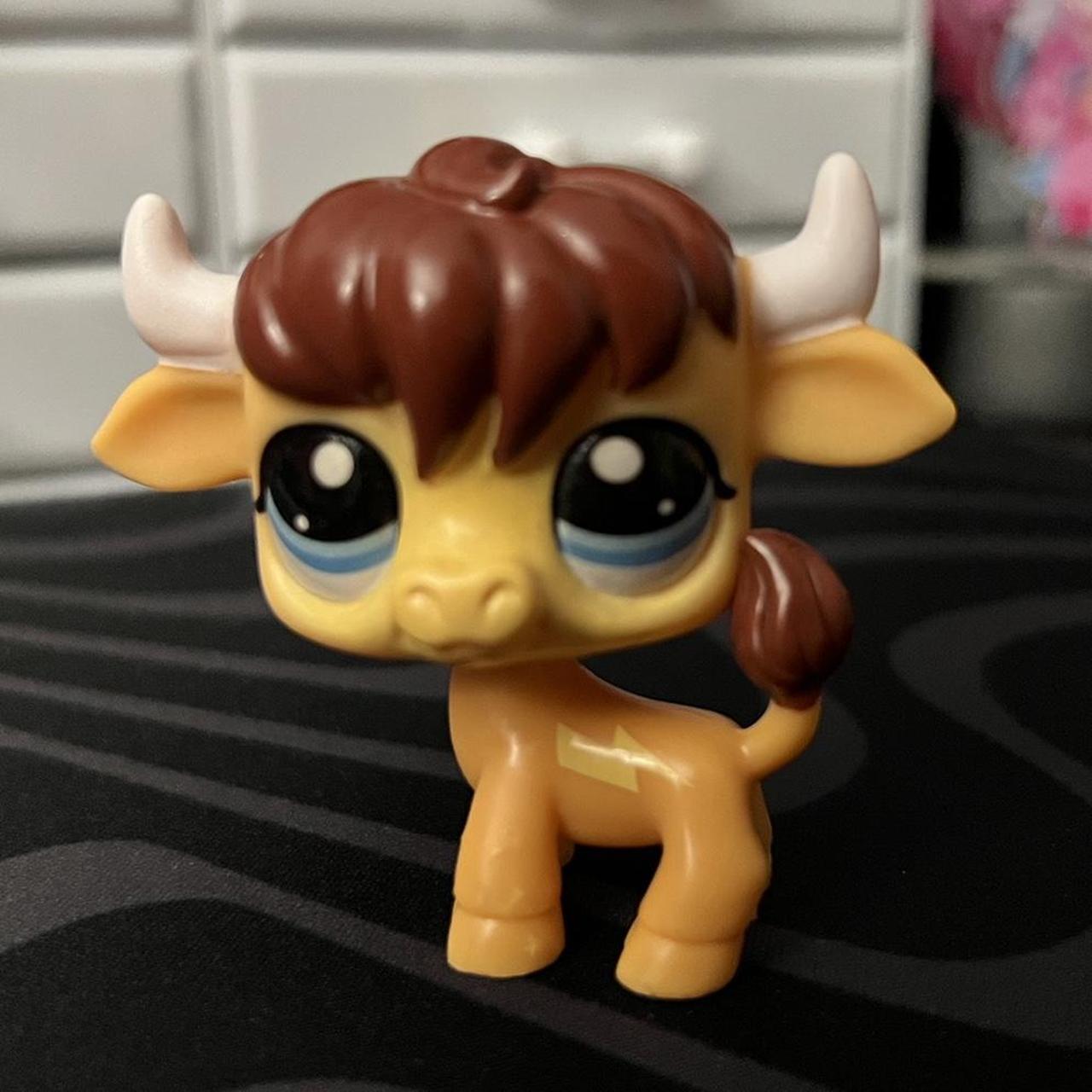 LPS Pet Surprise Series 1 Cinnamon Tan Bull Cow G7... - Depop