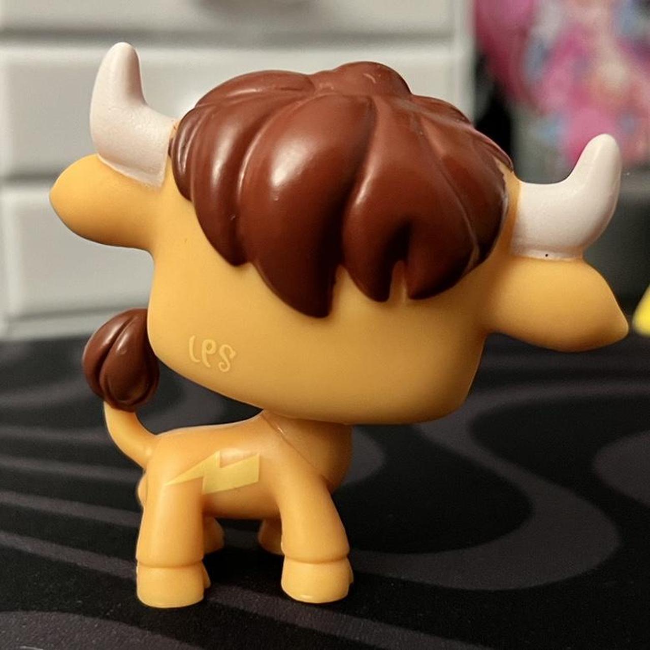 LPS Pet Surprise Series 1 Cinnamon Tan Bull Cow G7... - Depop