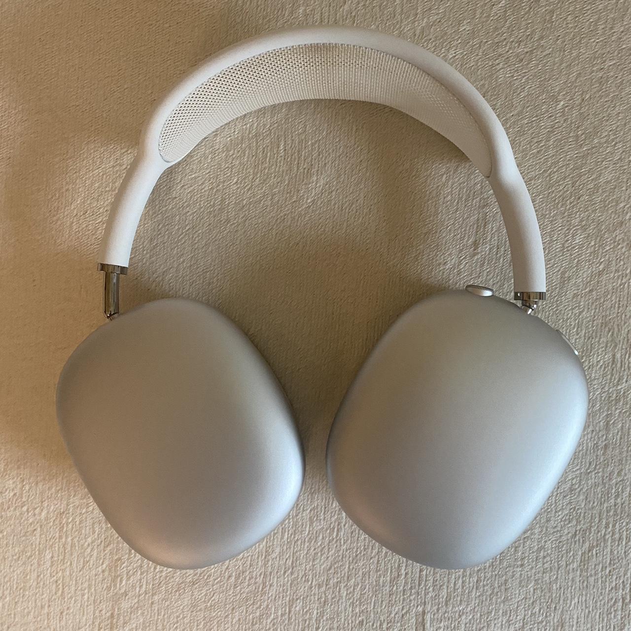 Very lightly used silver AirPod Max. Will clean and... - Depop