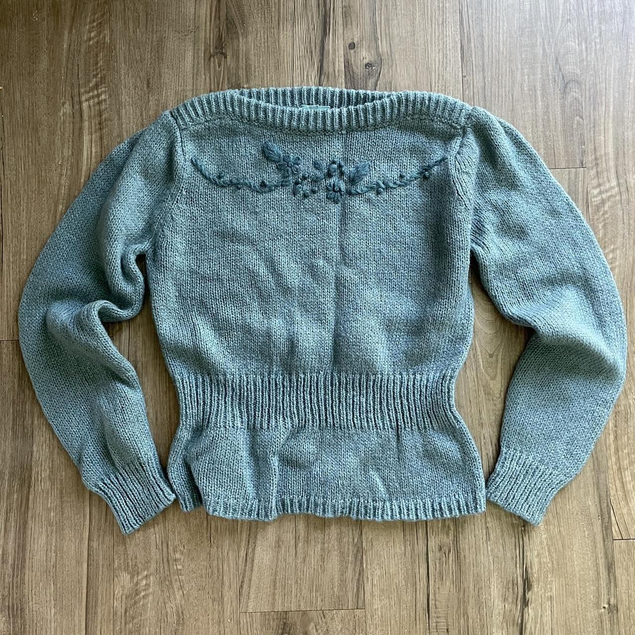 1980s does 1940s/30s robin egg blue peplum sweater... - Depop