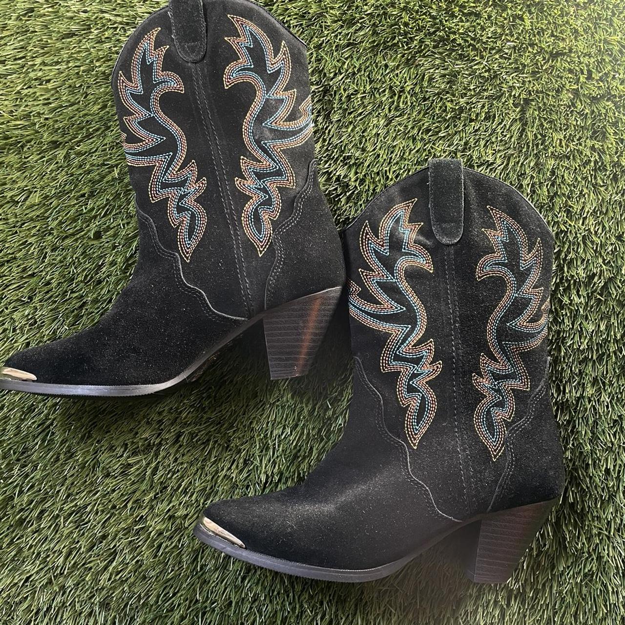 Dingo velvet cowboy boots with melted toe - Depop