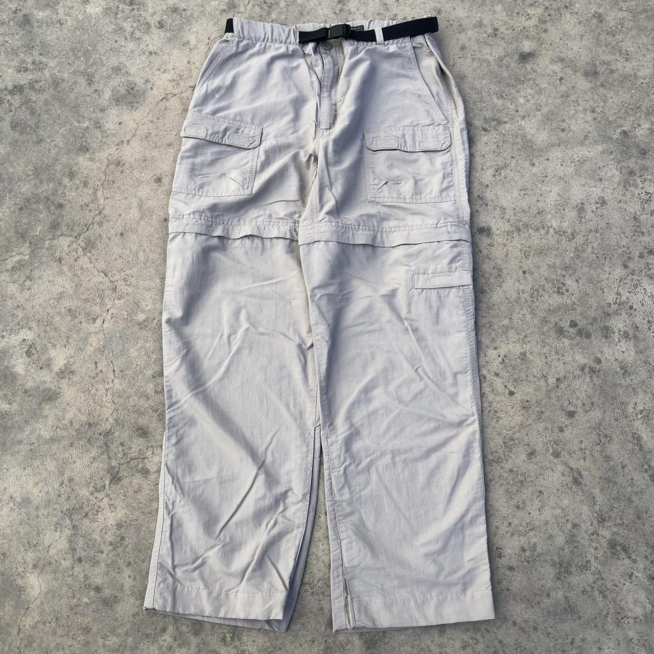 Early 2000s zip off cargos Size 32 x 28 Integrated... | Depop