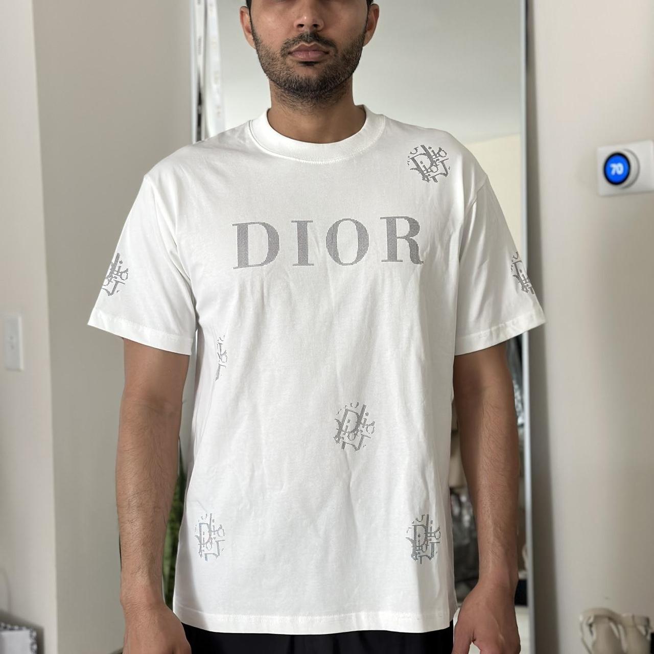 Dior T-shirt men white never worn #dior #men #tshirt - Depop