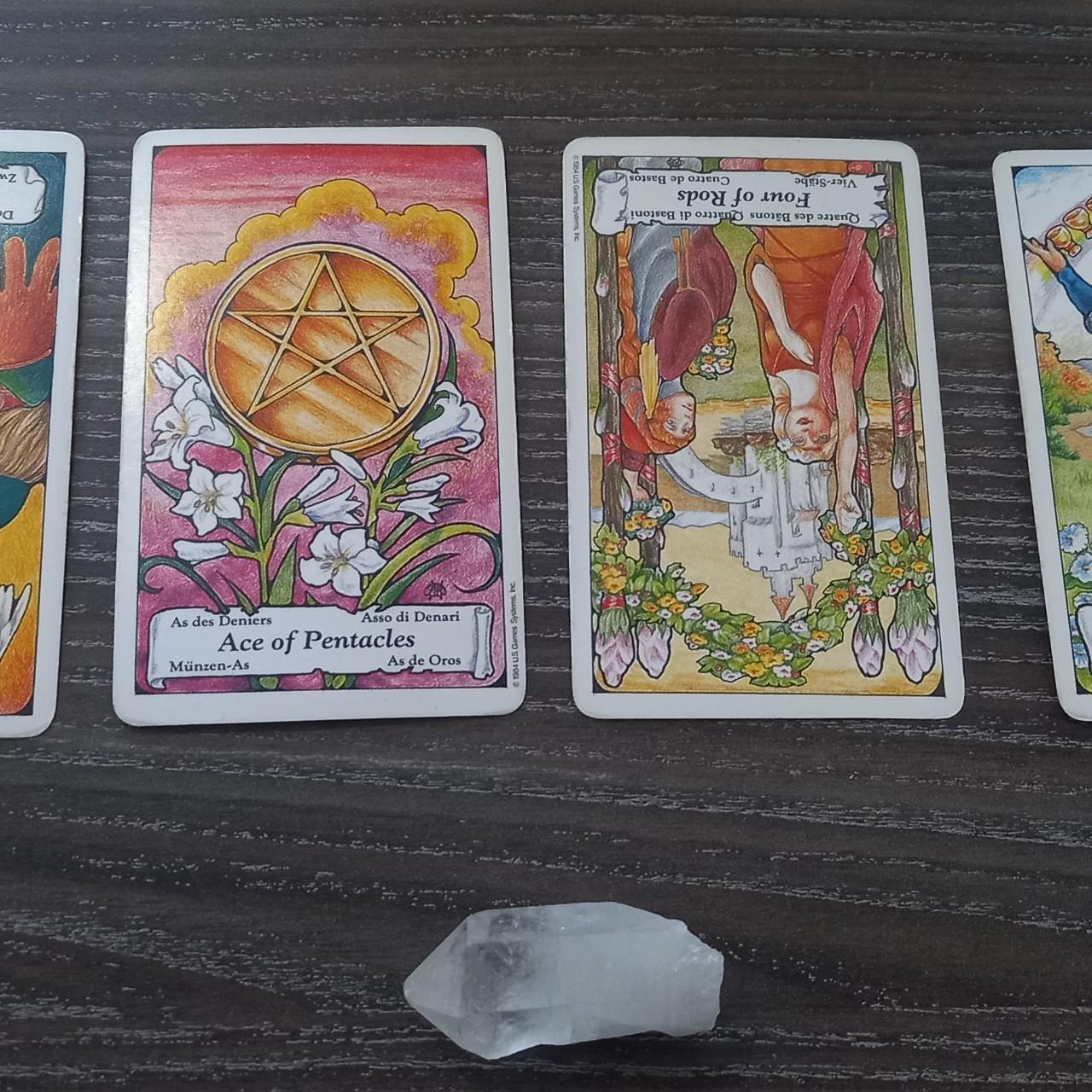 Specific 10 card tarot reading. For this in-depth... - Depop