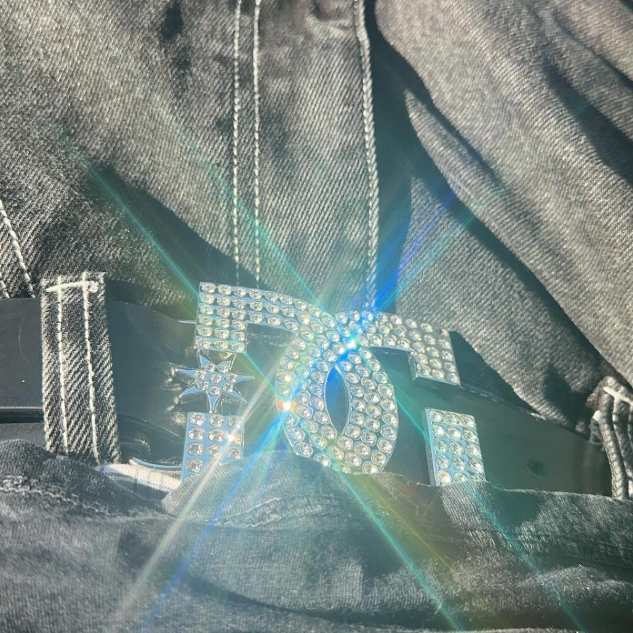 dc shoes rhinestone belt buckle so so shiny in... - Depop