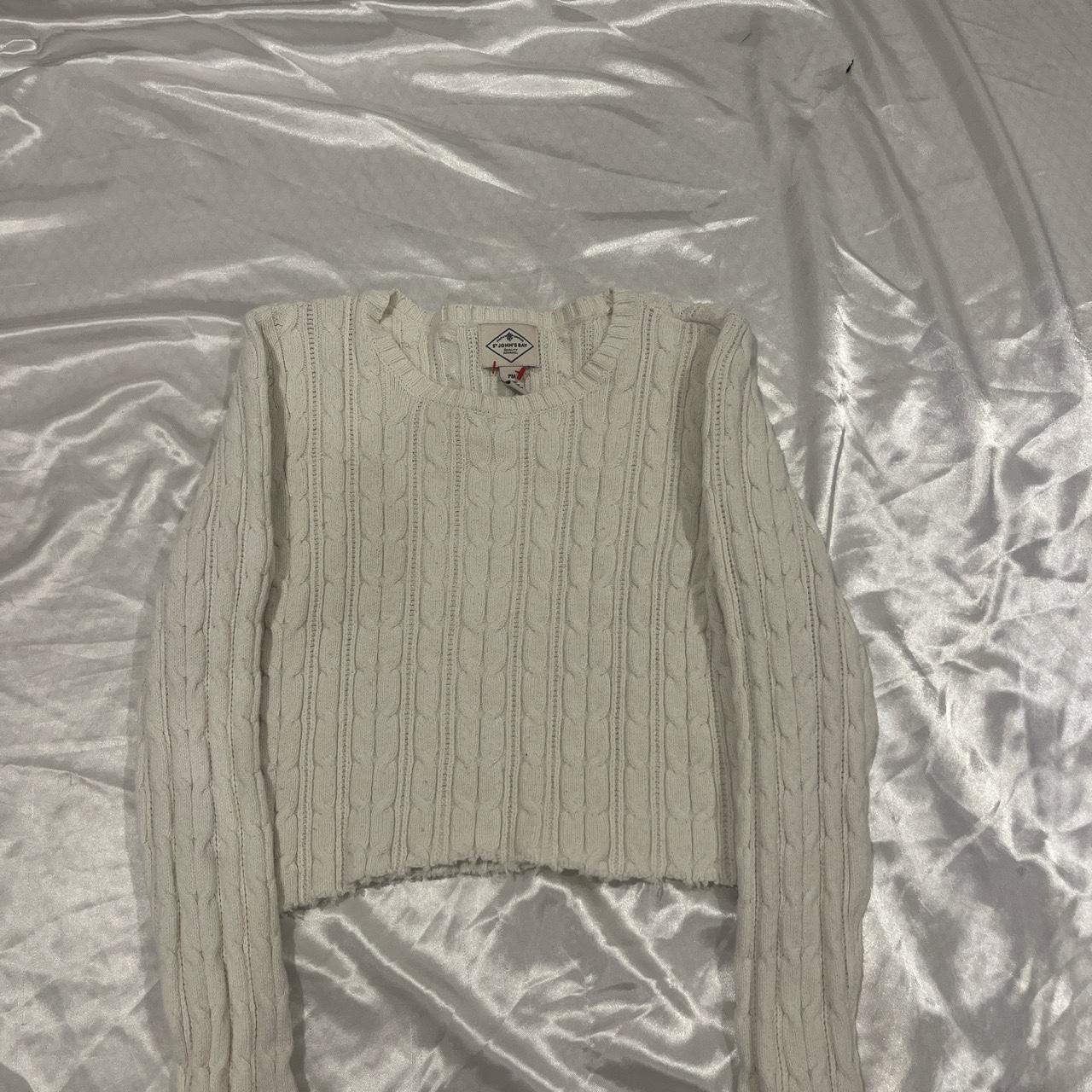 Cute cream knit cropped sweater well worn a small... - Depop