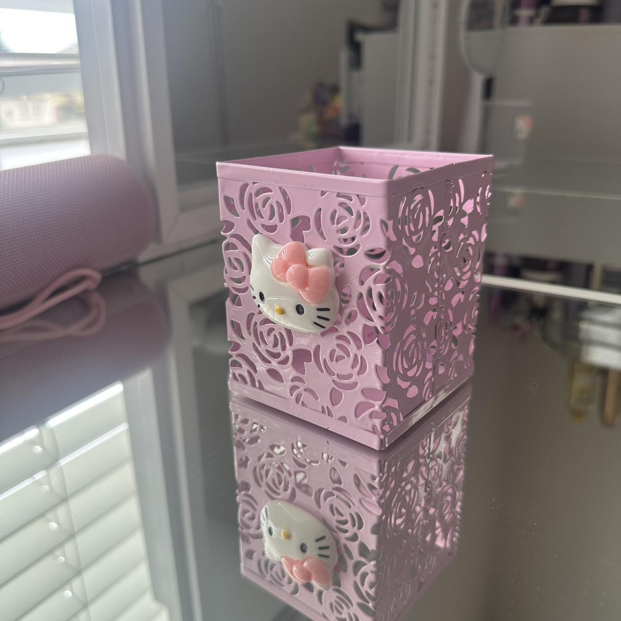 Pink Hello Kitty desk organizer #kawaii #stationery | Depop