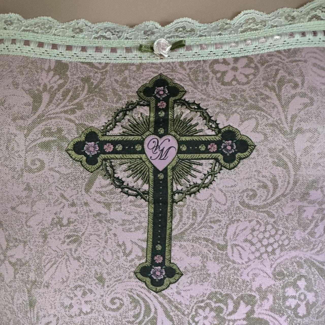 Vive Maria top 🌸🤍 Pink vm top featuring a gold/ pink... - Depop