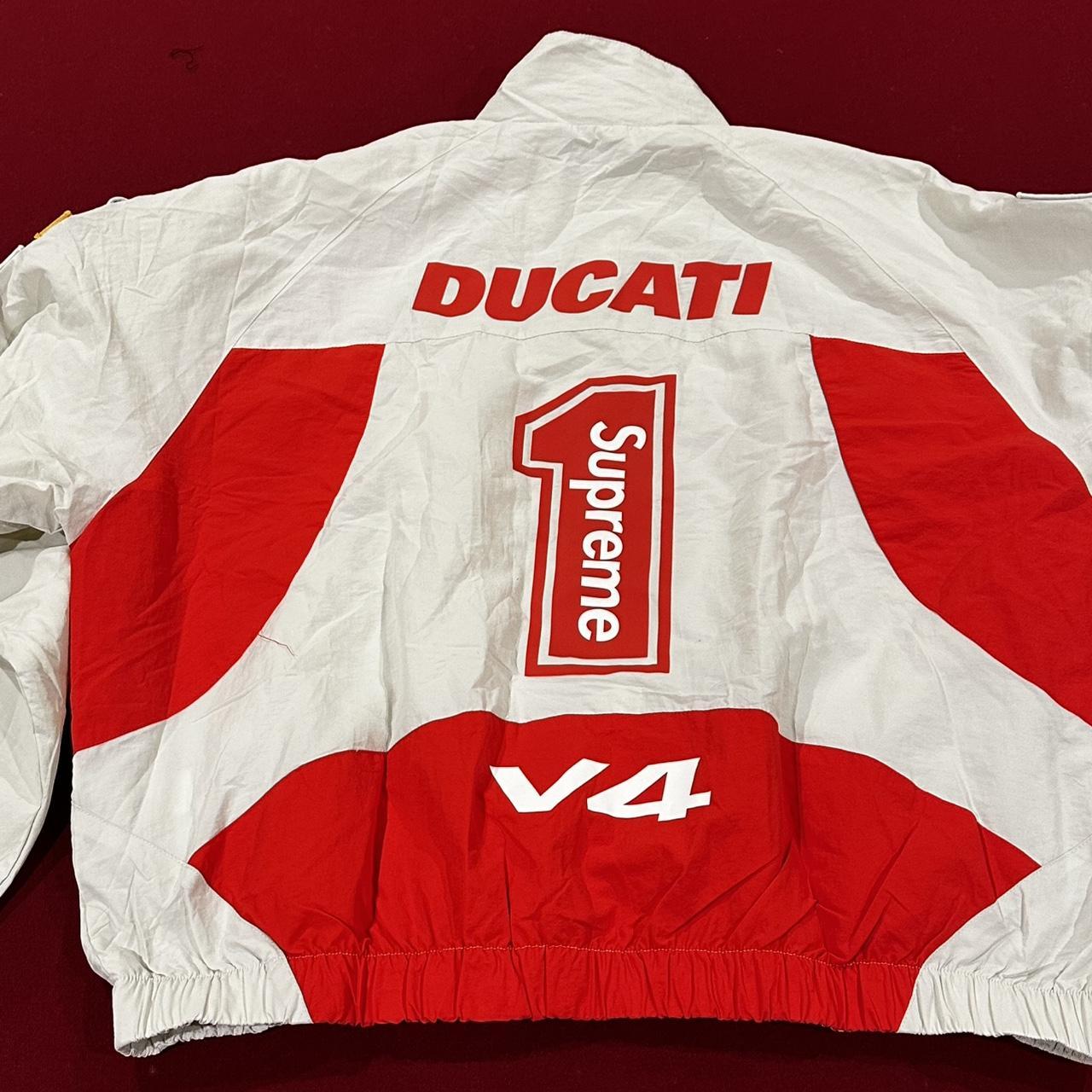 Supreme tracksuit Jacket Large | Depop