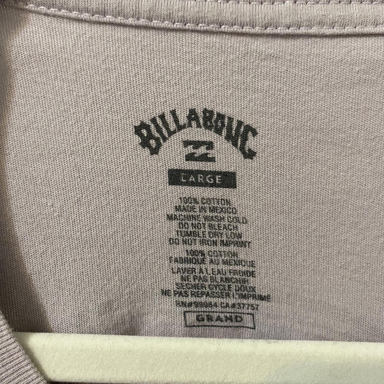 Billabong Men's T-shirt | Depop