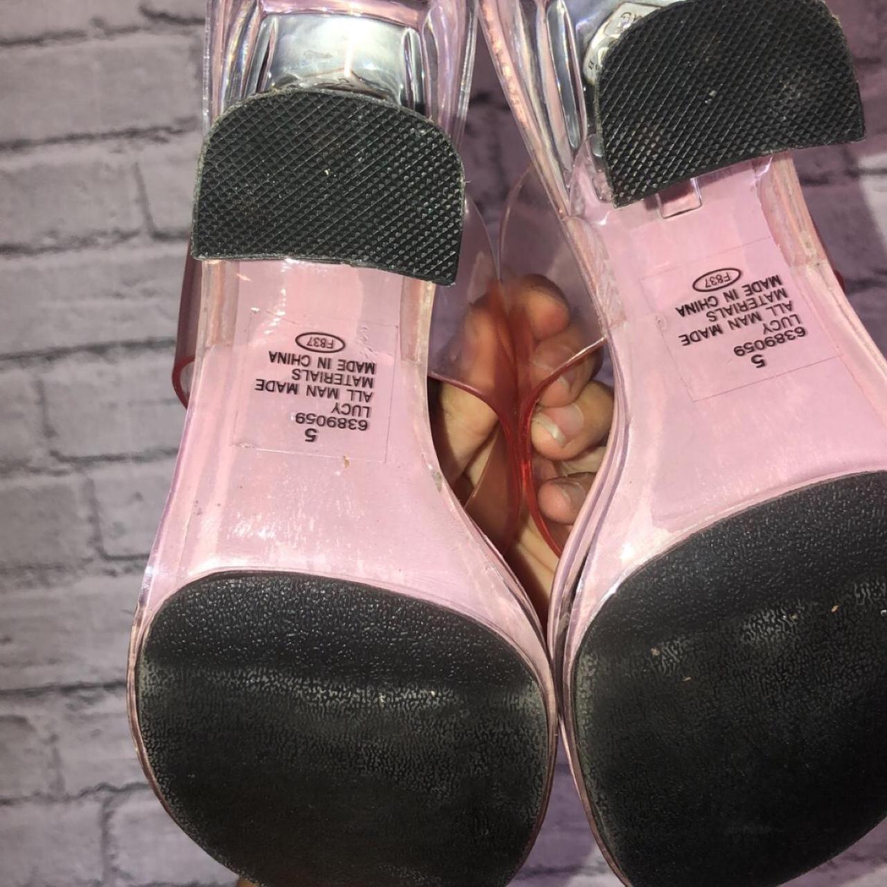 No Boundaries Women's Pink Courts | Depop