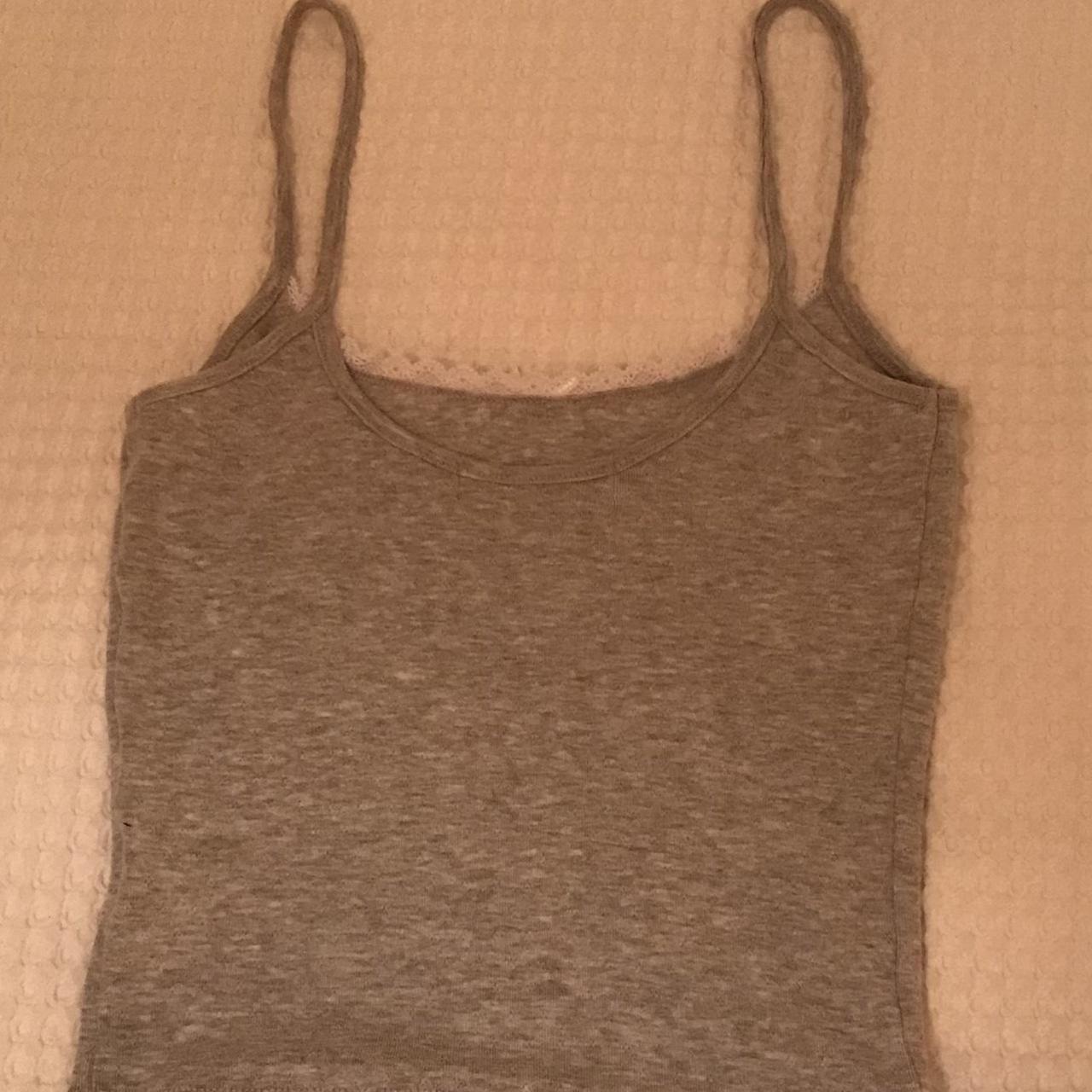 adorable supre tank top - size xxs - perfect for... - Depop