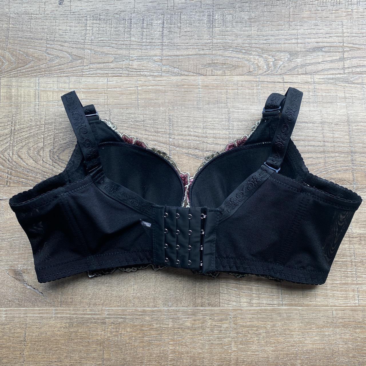 Floral Lace Bra Sorry for poor lighting & wrinkles... - Depop