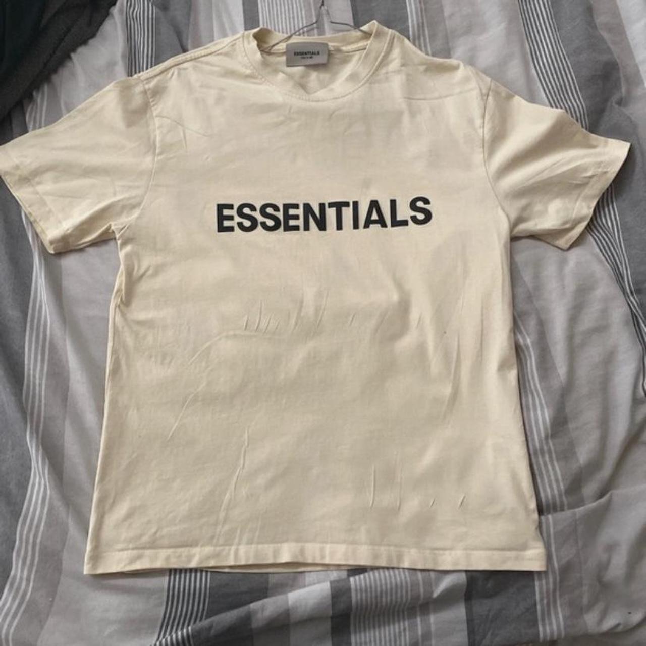 Medium essentials FOG t-shirt - Depop