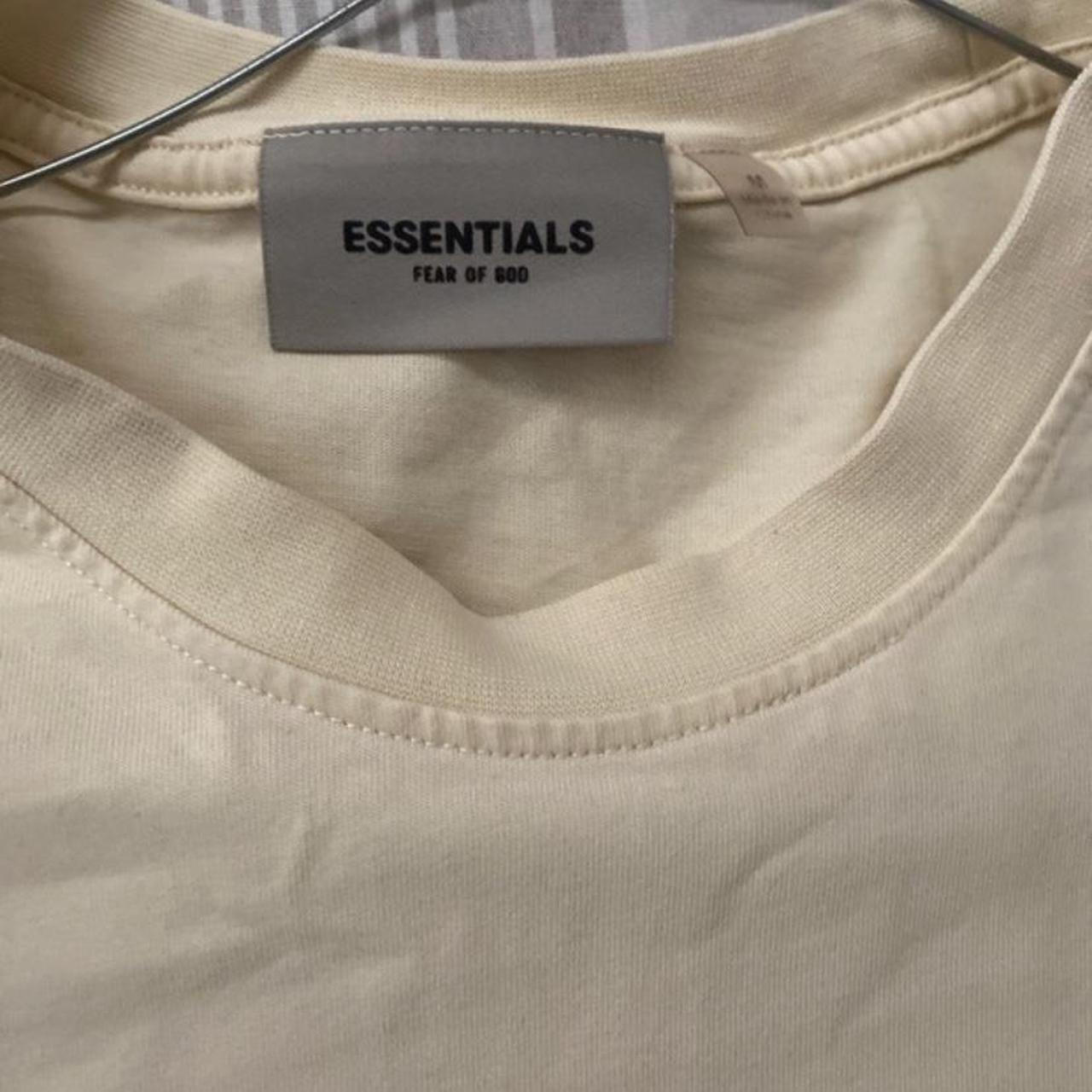 Medium essentials FOG t-shirt - Depop