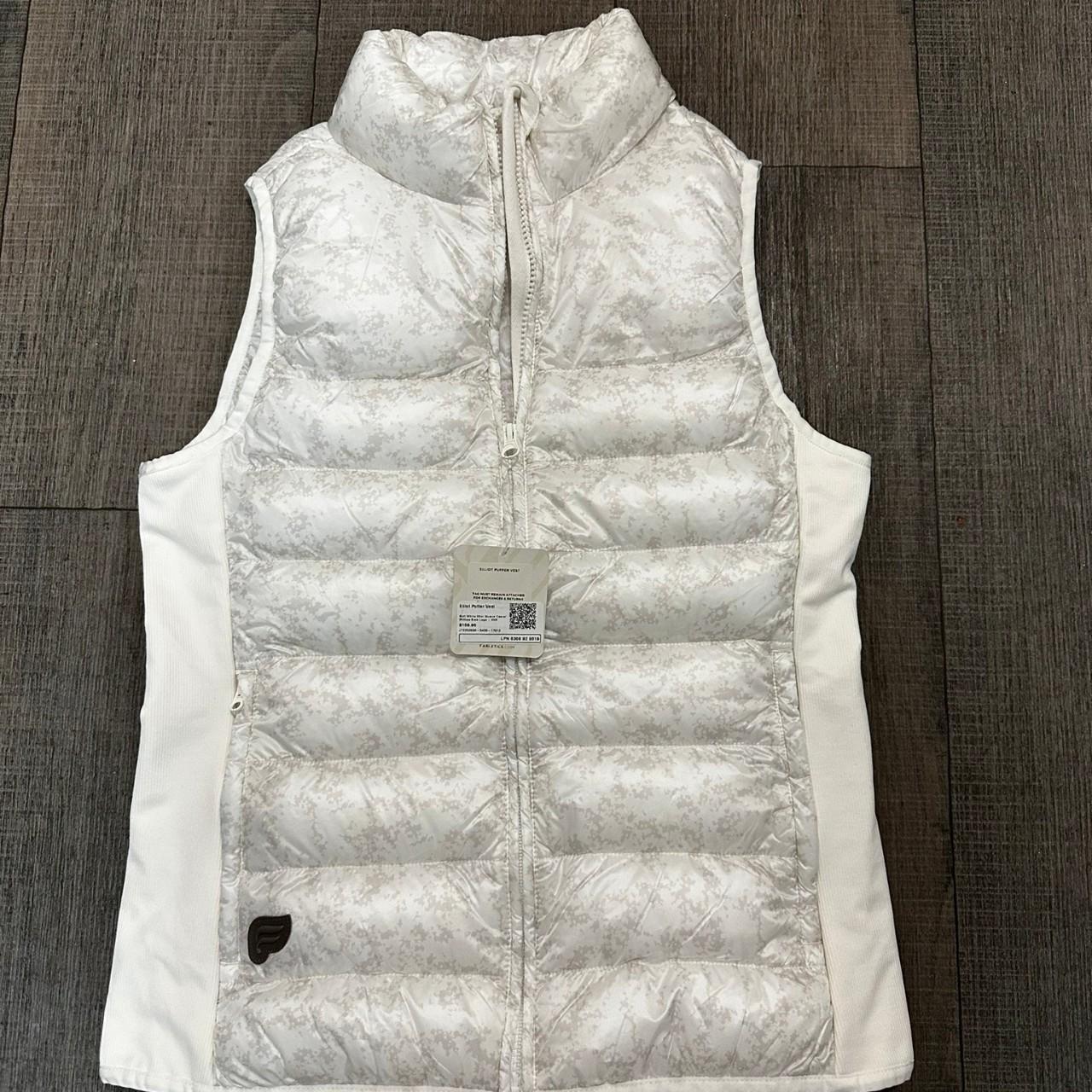 Fabletics Elliot Puffer Vest NWT Size: XXS Soft... - Depop