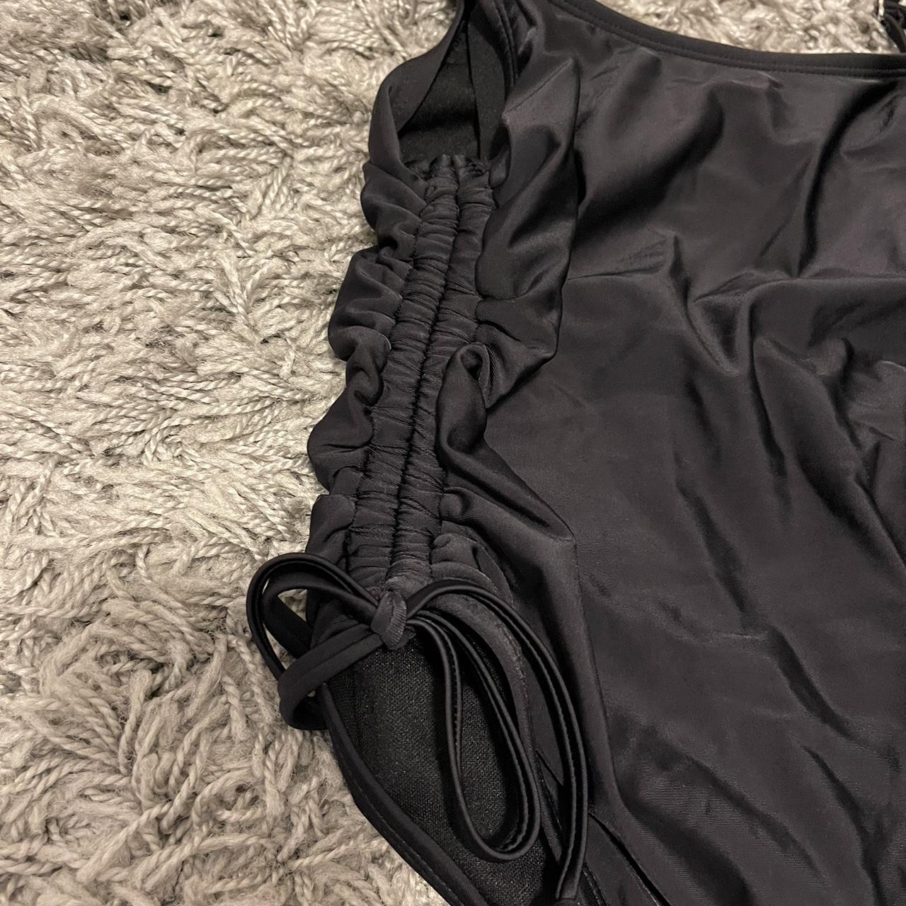Target bathing suit 🩱 One piece Adjusted sides 🖤 - Depop