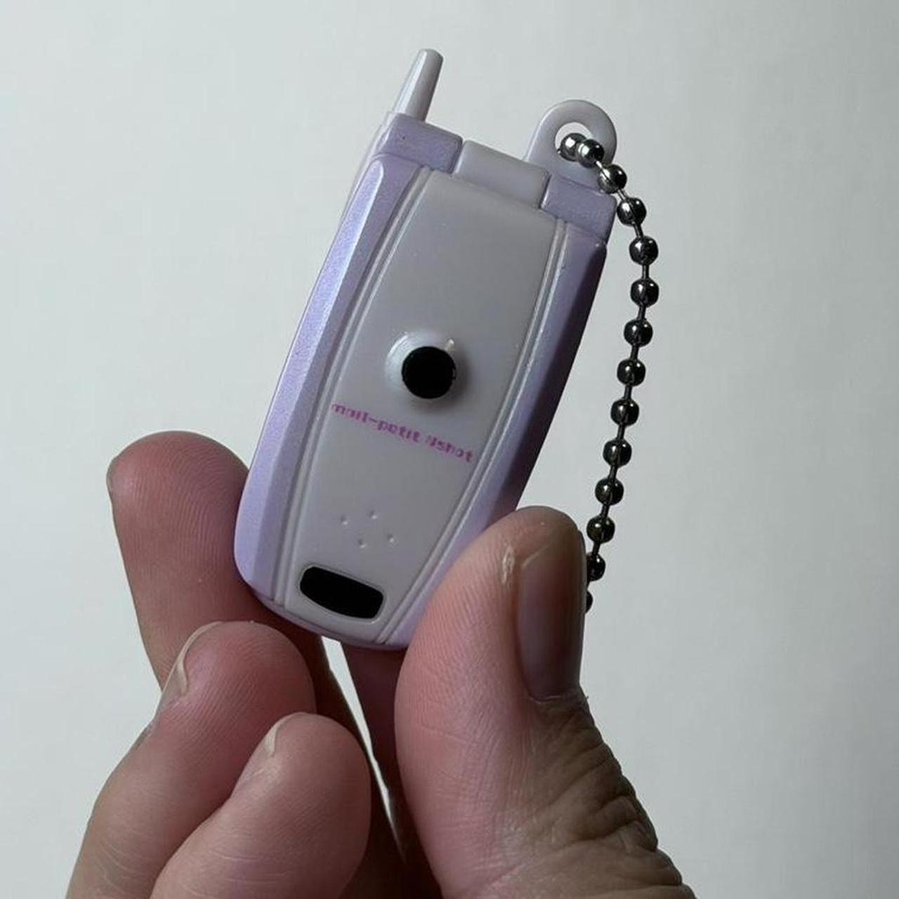 A163 🎀 Heisei Retro y2k Mini Flip Phone Keychain... | Depop