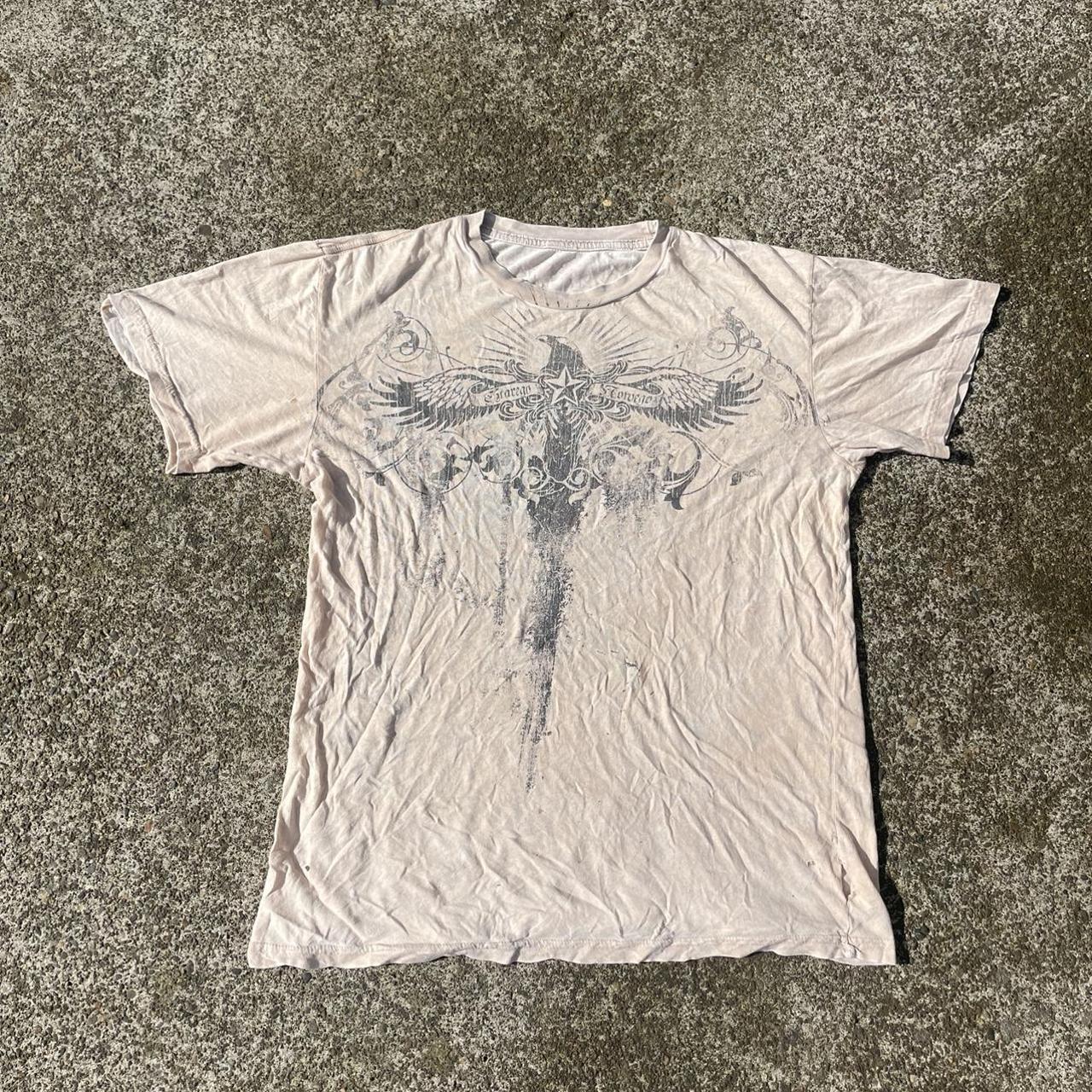 VINTAGE Y2K TAN CROW GRAPHIC TSHIRT SIZE SMALL #y2k... | Depop