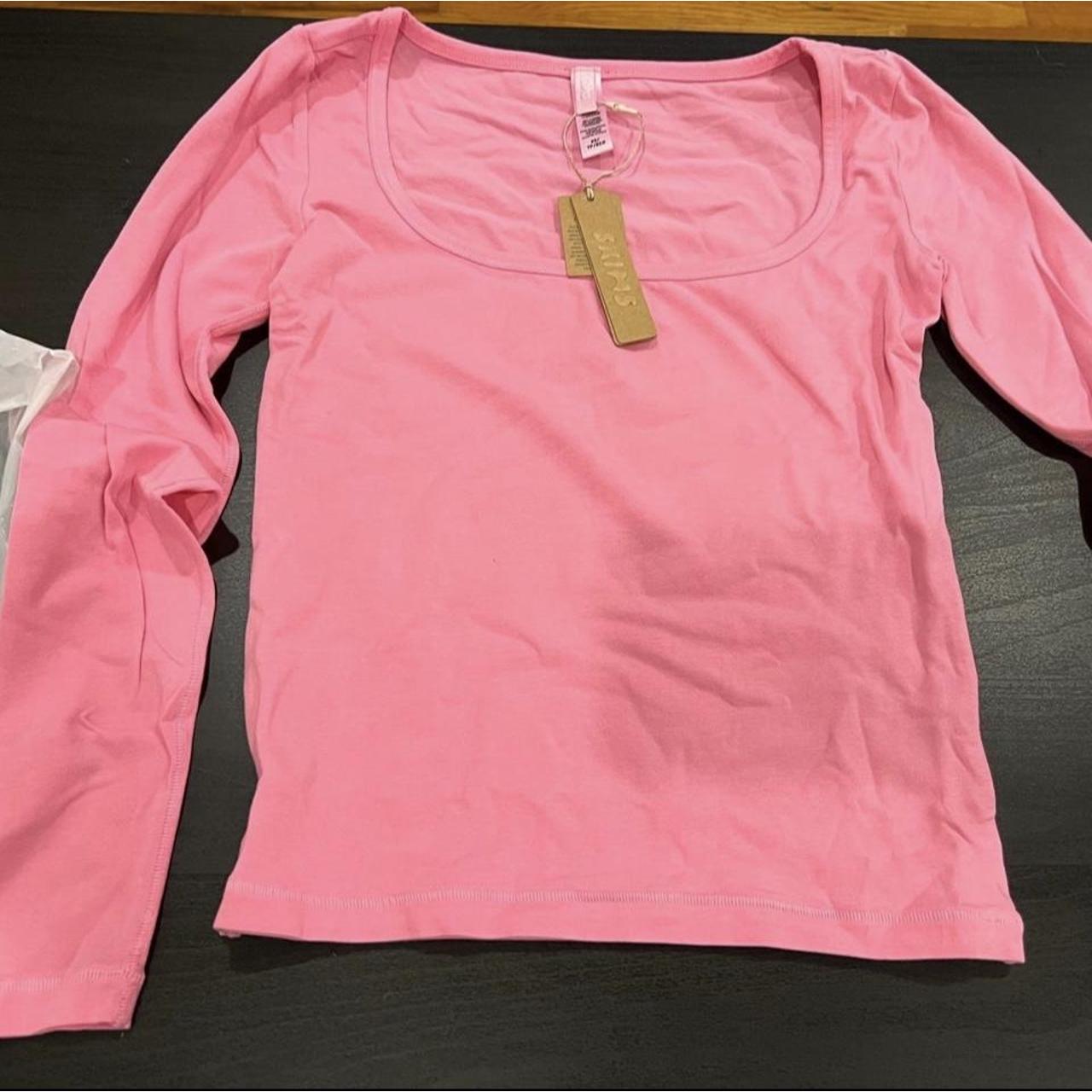 xs long sleeve skims. perfect condition - Depop