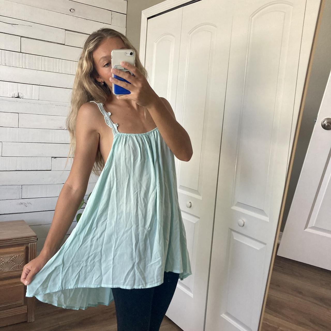 Blue Flowy Top/Cover Up 🌳🌳🌳 Size: M - Depop