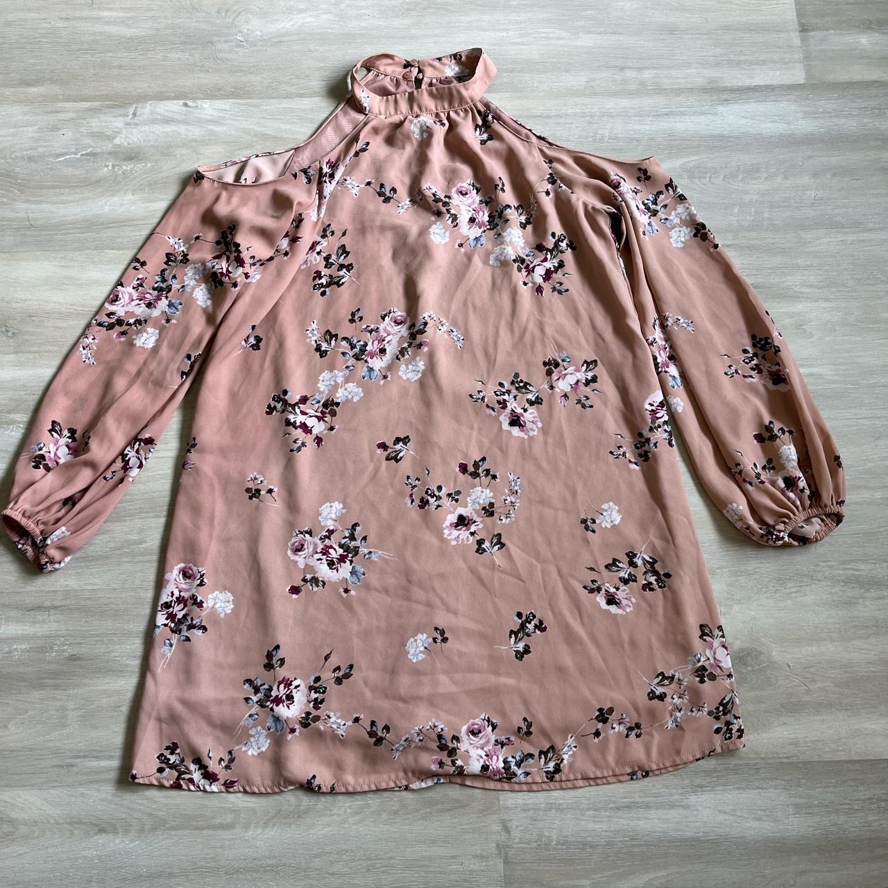 super gorgeous Lush dusty pink floral dress 😍 off... - Depop