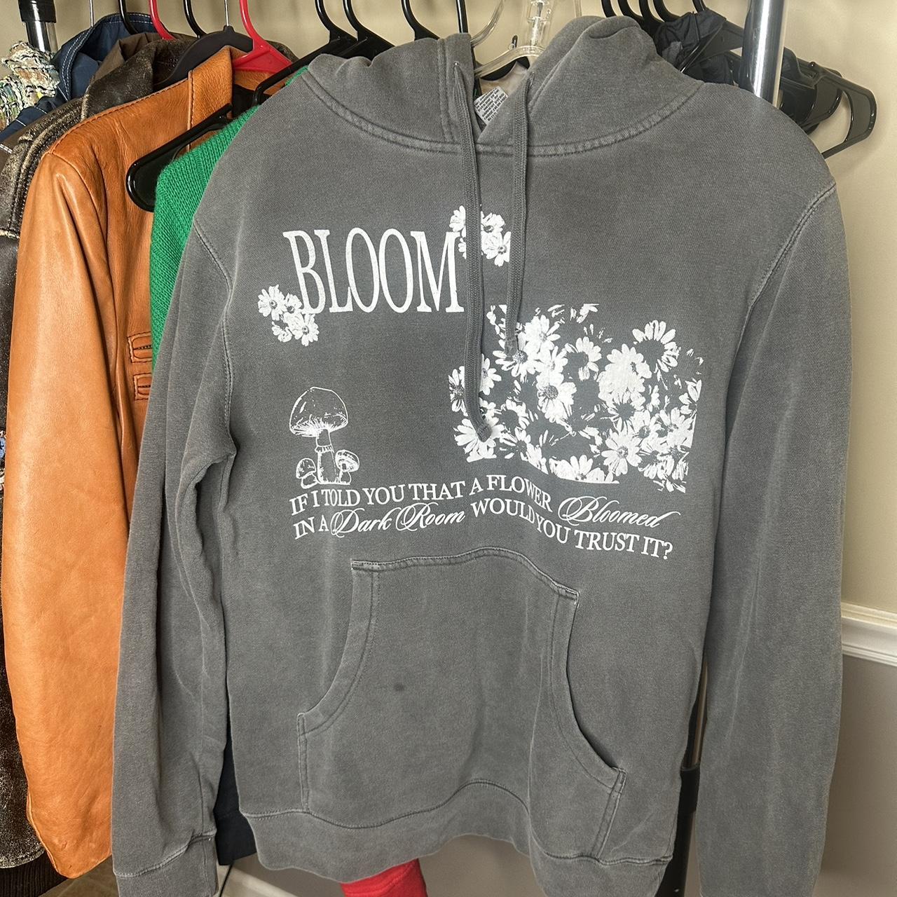 BLOOM Hoodie (1/2 set) - Depop