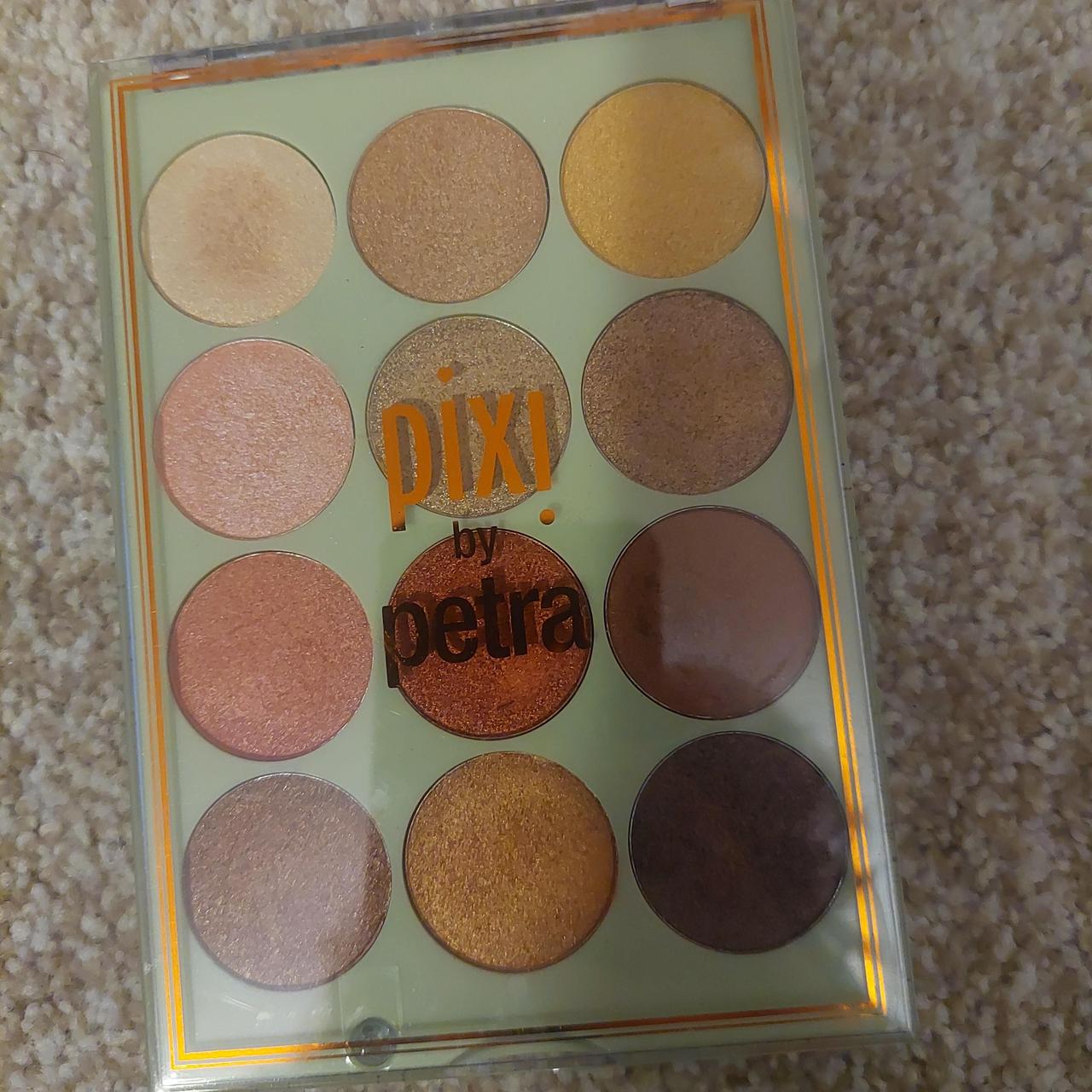 Pixi by Petra Eye Reflection Shadow Palette... - Depop