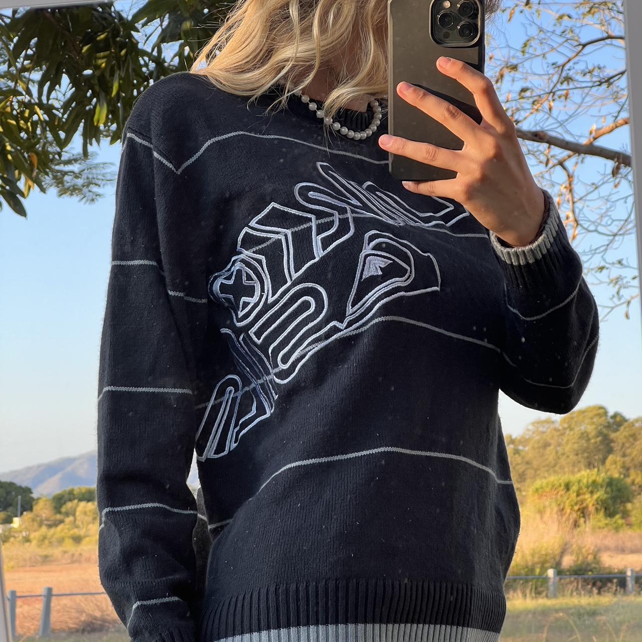 2000s quicksilver navy knit jumper Very soft and... - Depop