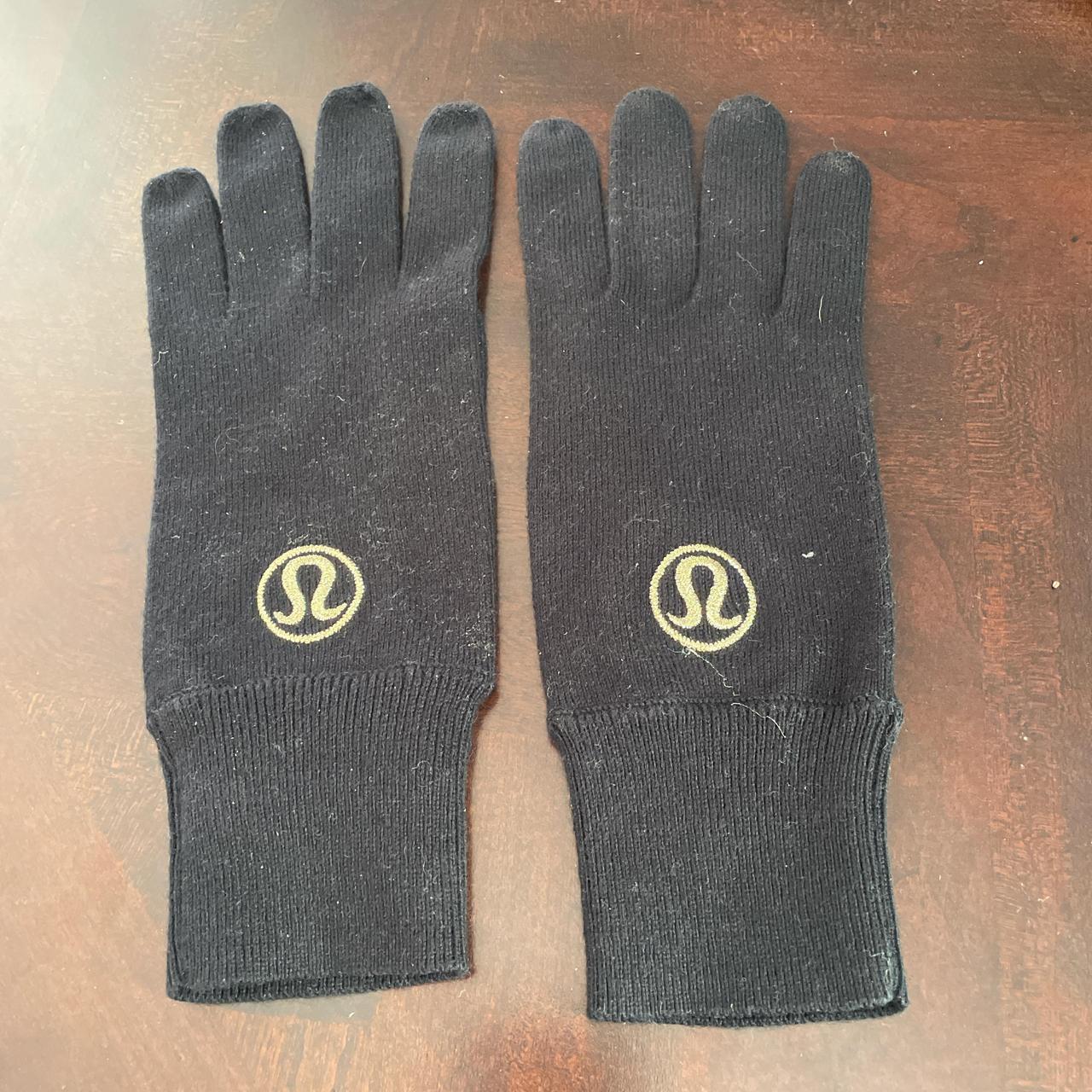 Lululemon black and gold gloves #winteraccessories XS | Depop