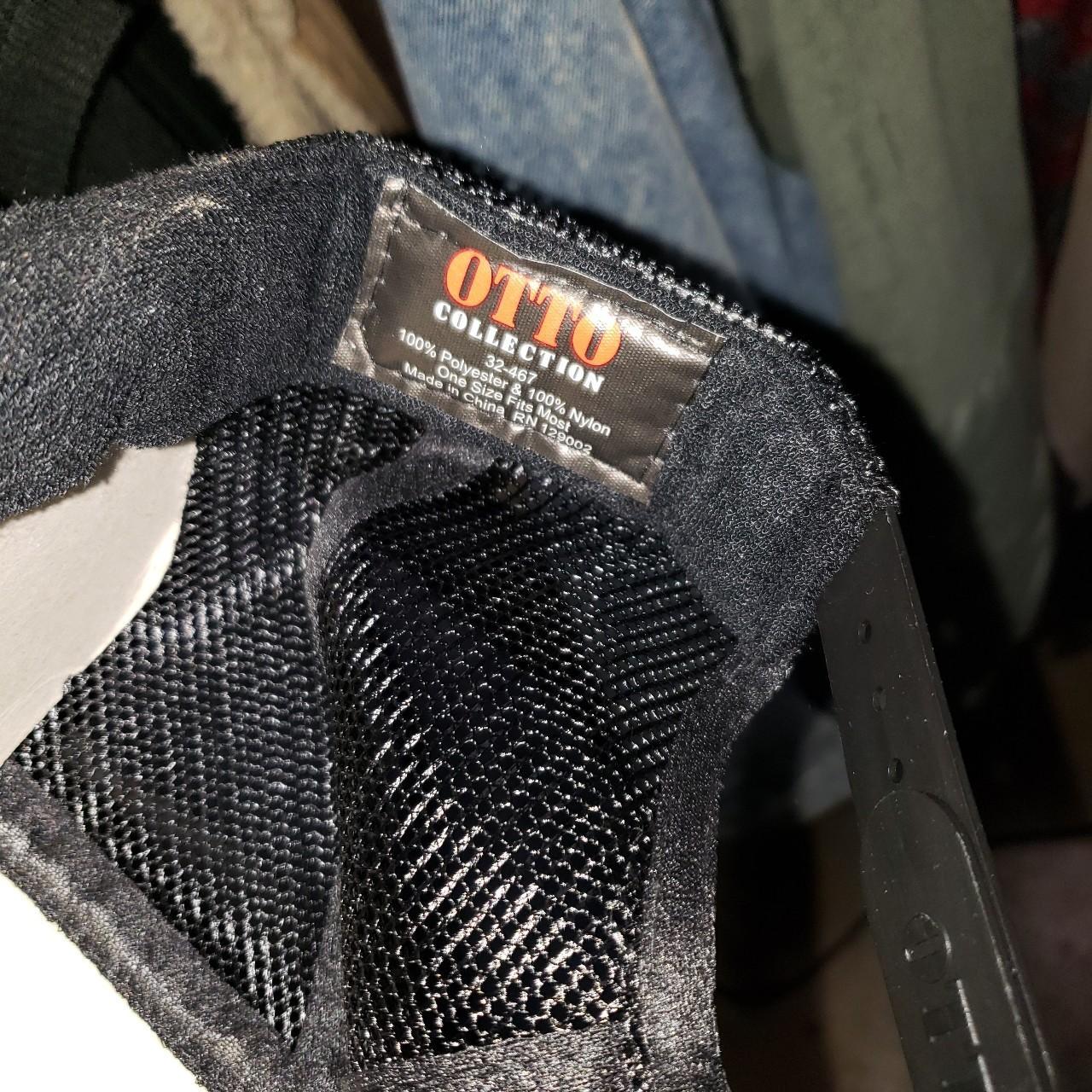 I heart vultures trucker hat. - Depop