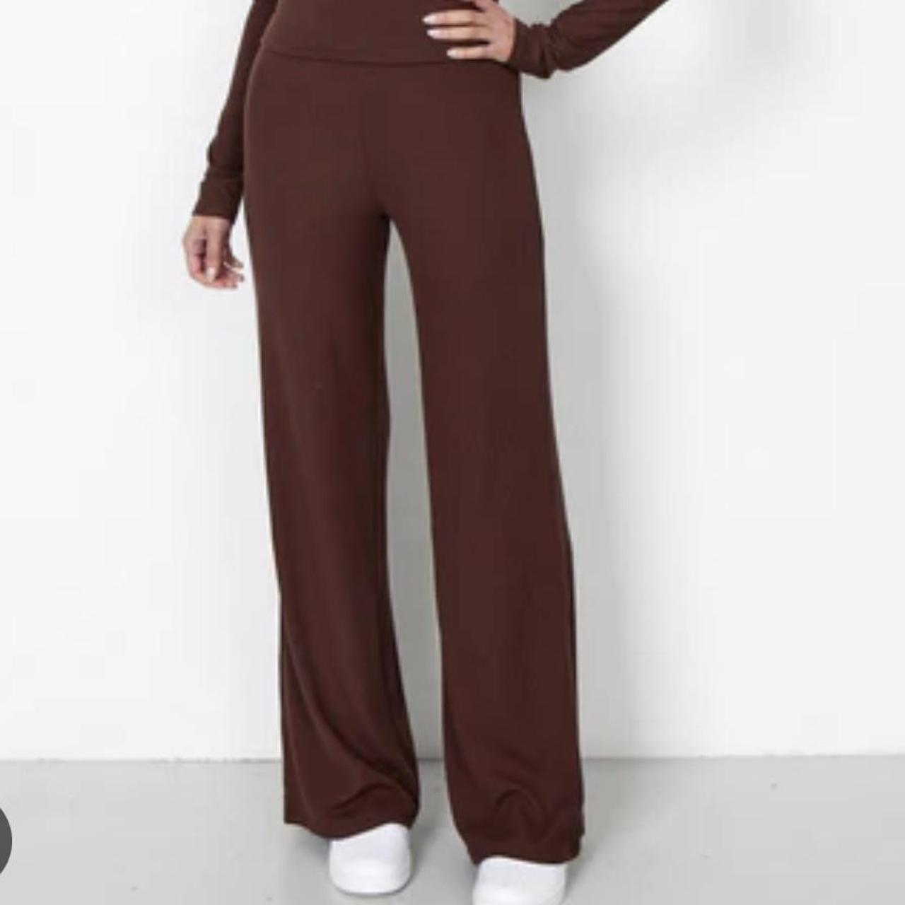 Venderbys black ribbed trousers Picture shows... - Depop