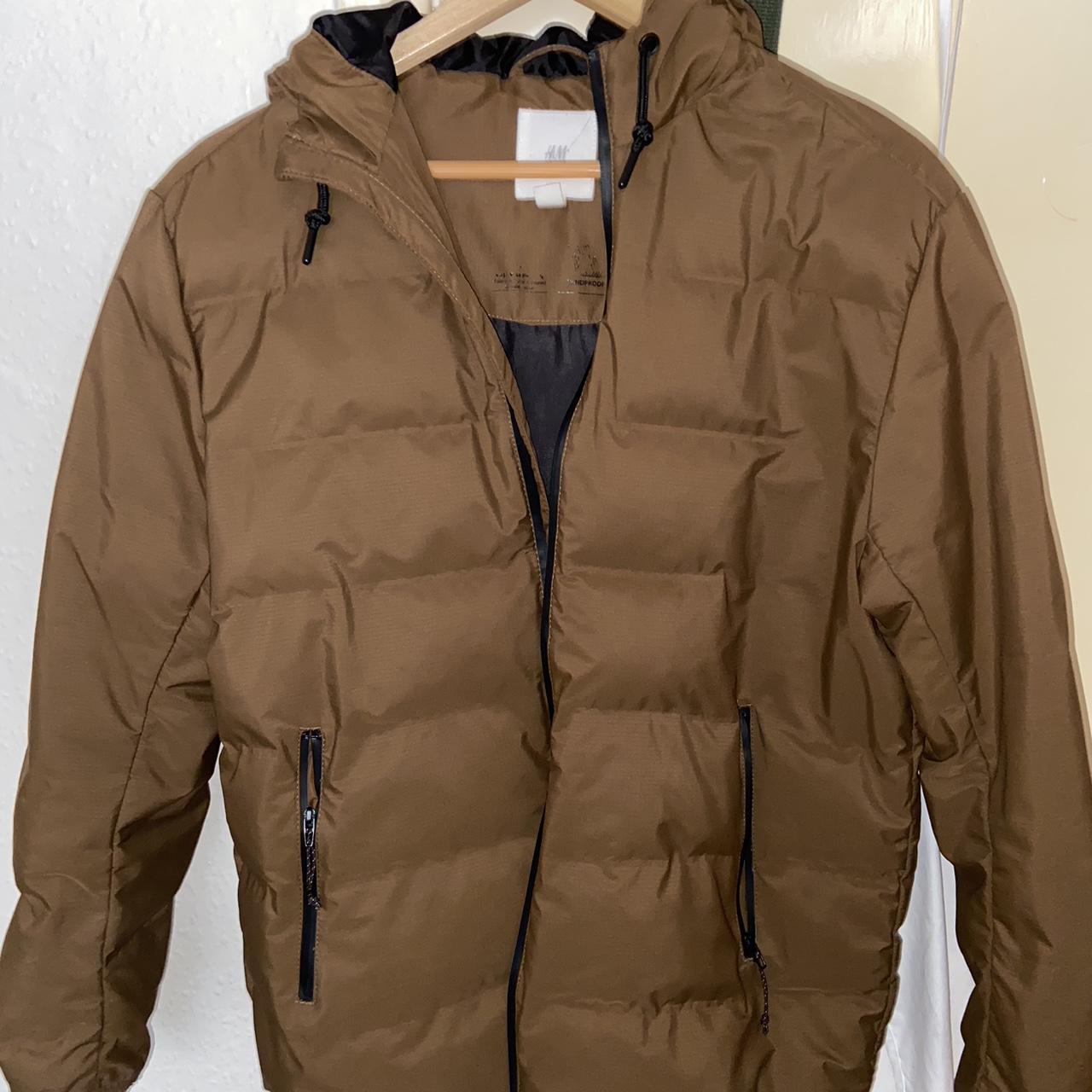 H&M puffer jacket, fairly used but still in solid... - Depop
