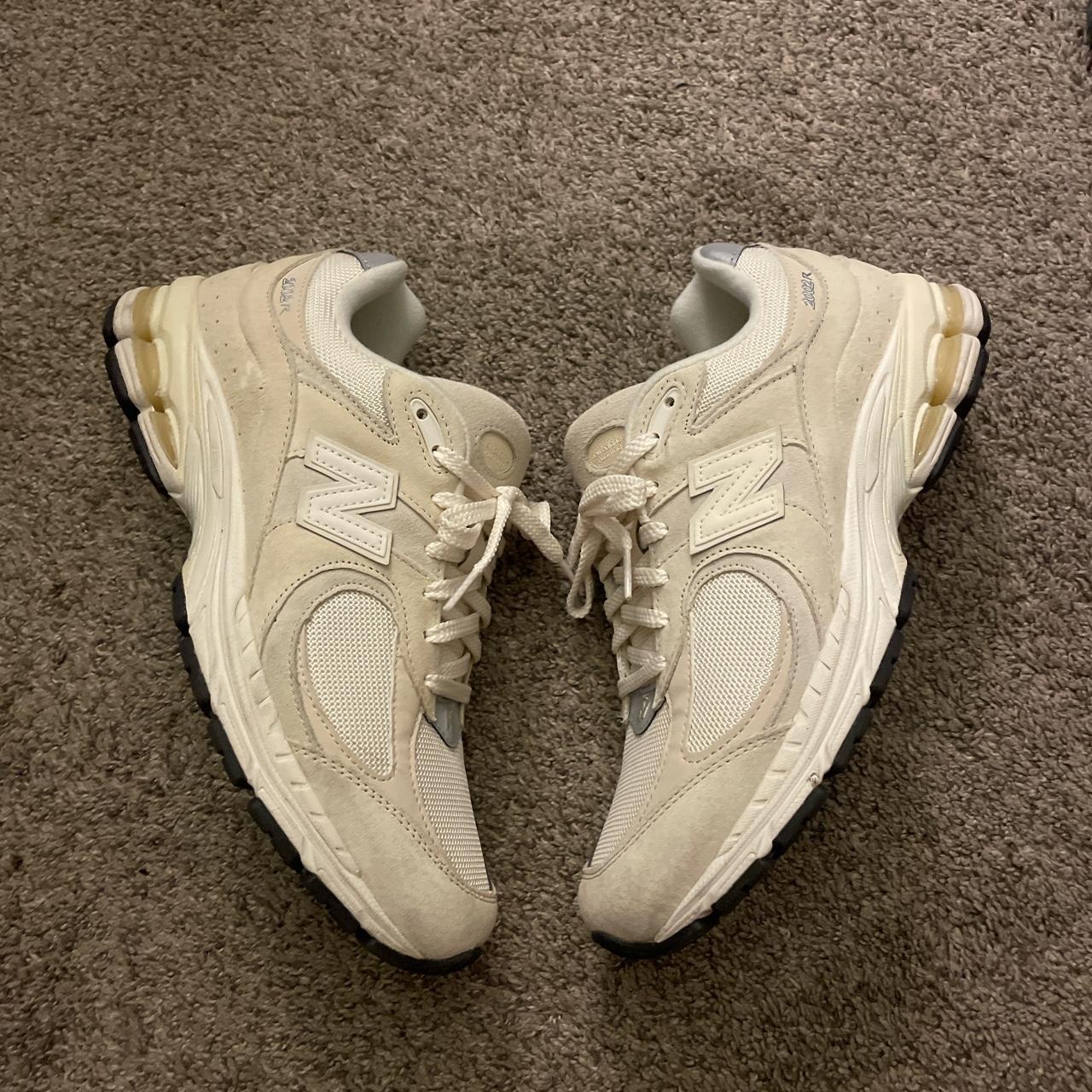 New Balance Men's Cream and Brown Trainers | Depop