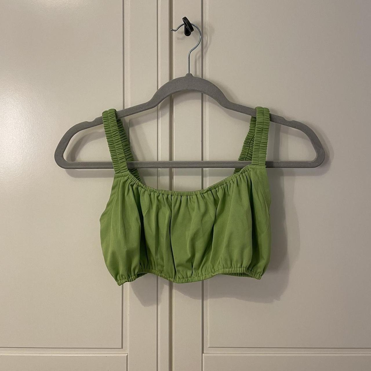 PrettyLittleThing Women's Green Crop-top | Depop