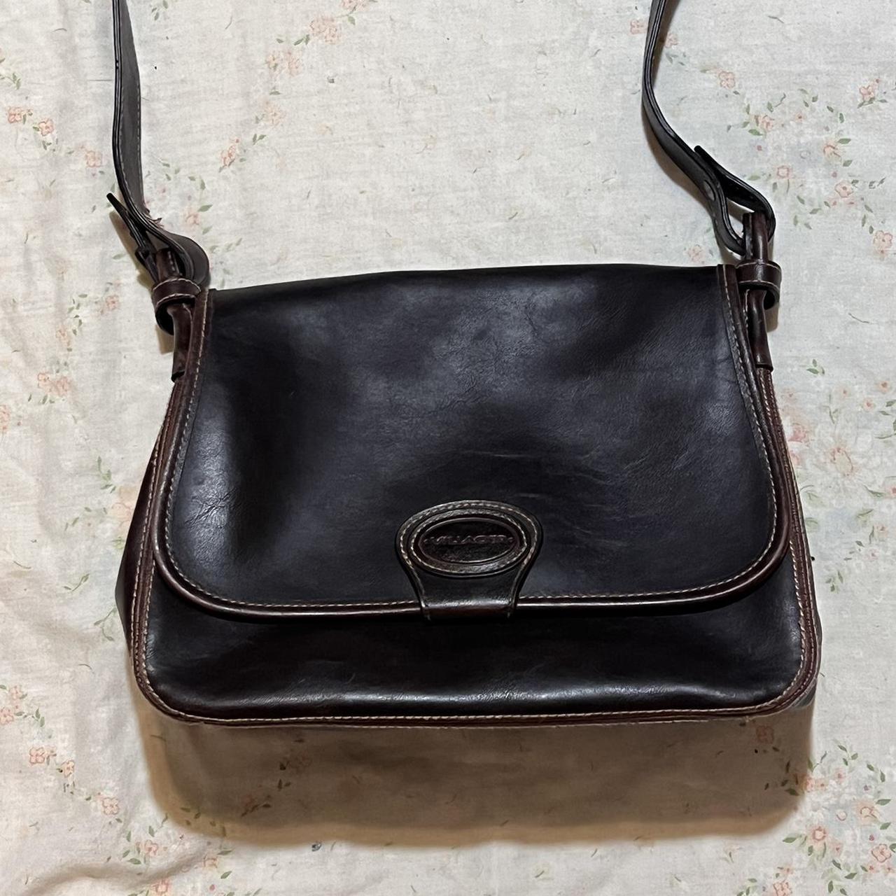 Villager brown purses If you what it buy it 😁 - Depop