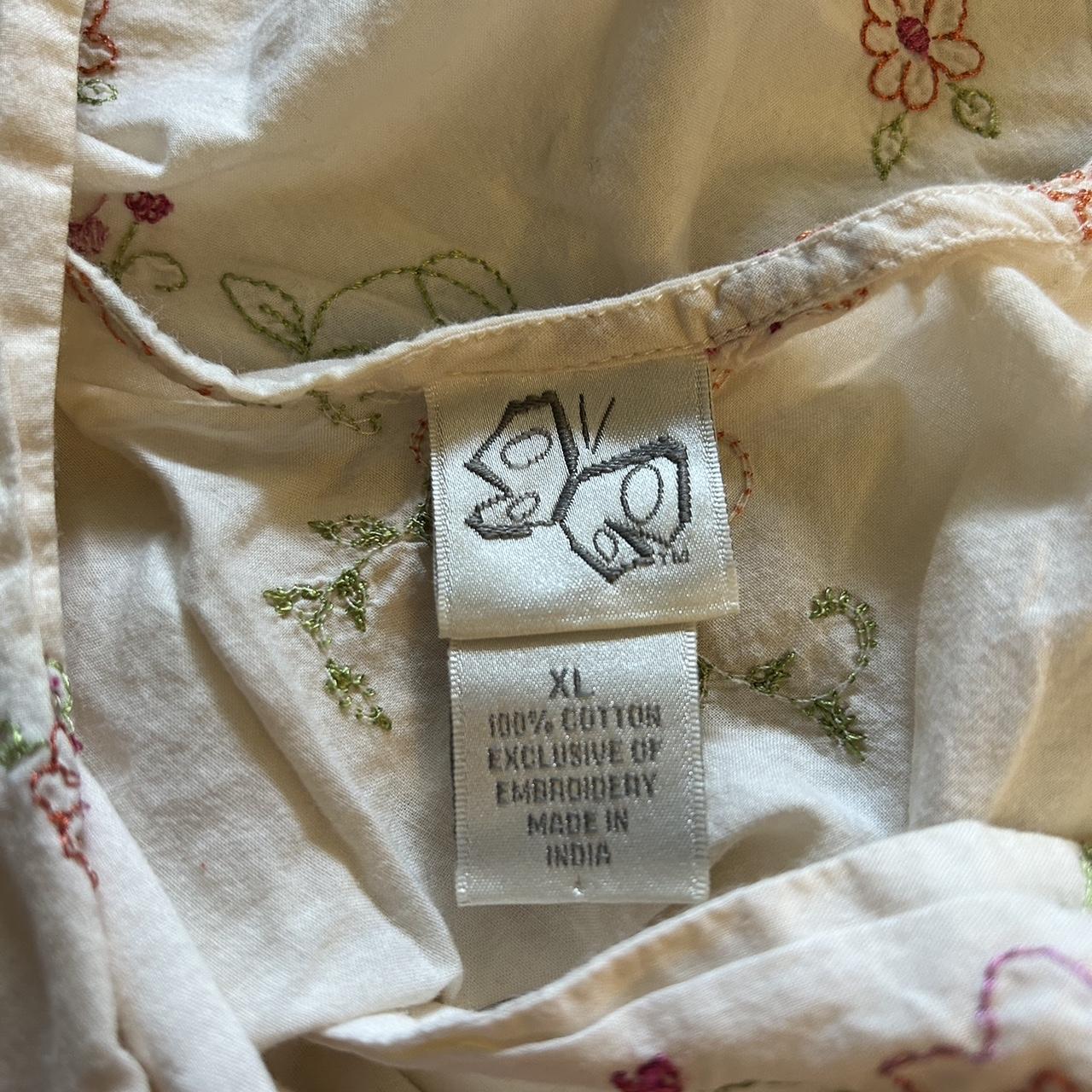 Cute little cream colored tank top - Depop