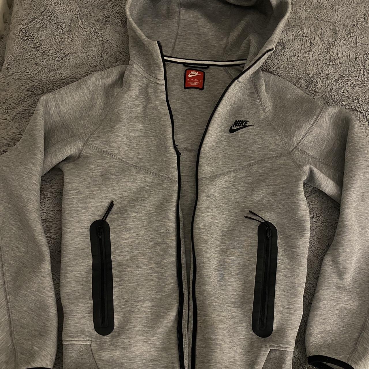 nike grey tech only defect is no zipper so can’t zip... | Depop