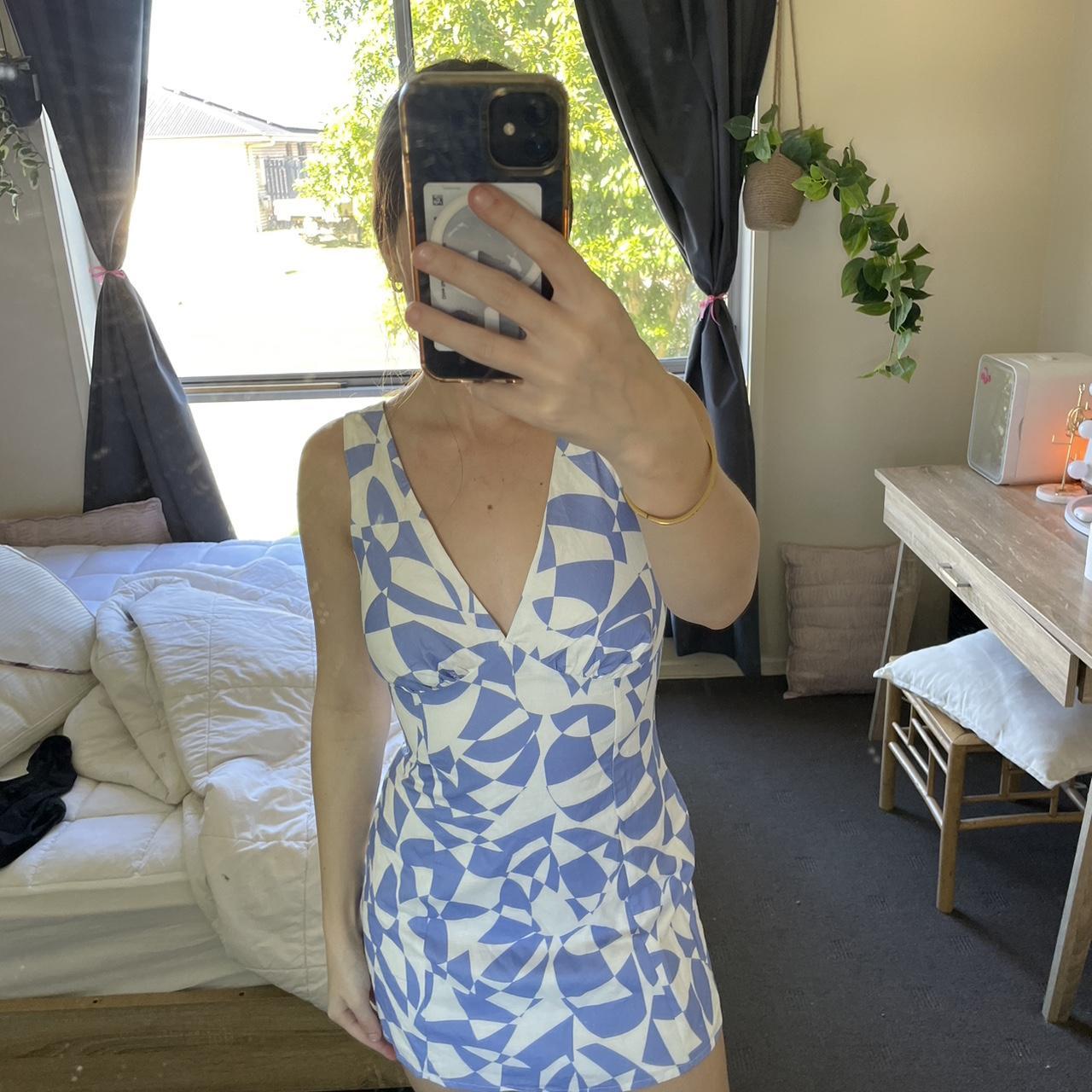 Dazie Blue And White Dress Size 6 Depop