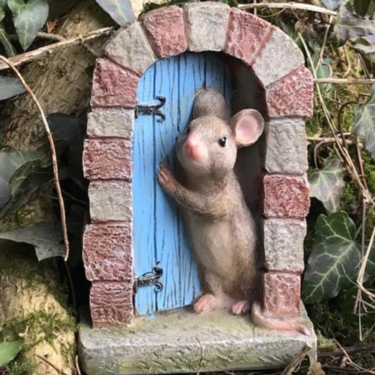 Heavy resin Mouse doorway with Red door, fairy... - Depop